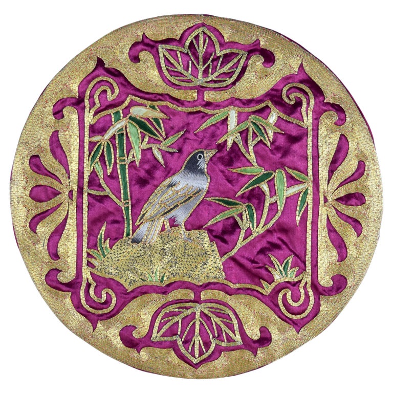 Chinese decorative silk Cartouche with embroidered bird For Sale at 1stDibs