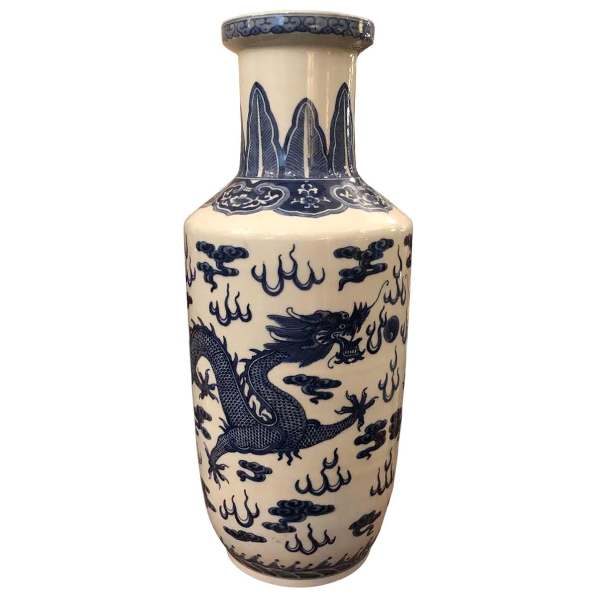 Chinese Dragon Vase For Sale at 1stDibs