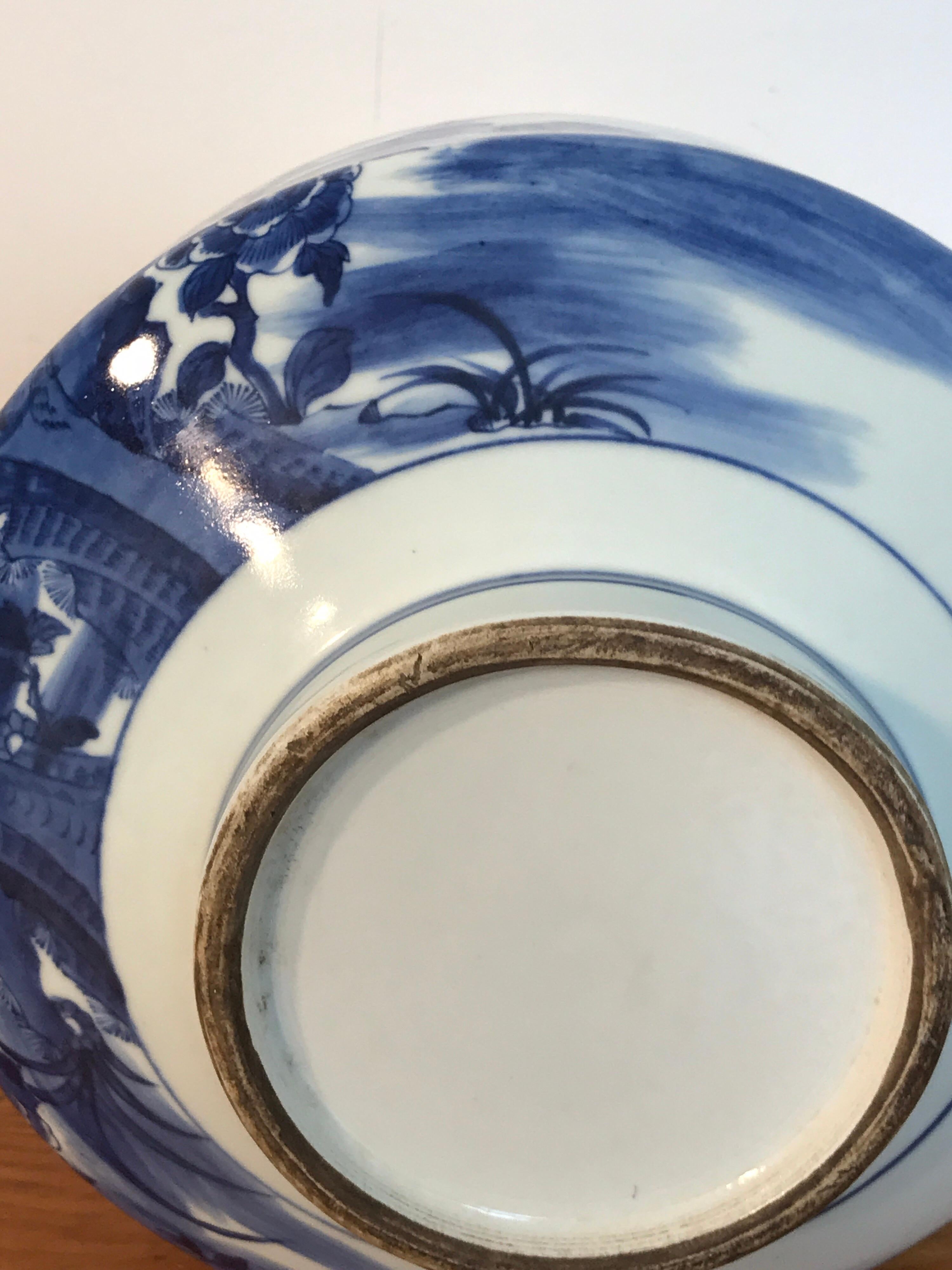 Chinese Export Blue and White Long Neck Vase at 1stDibs