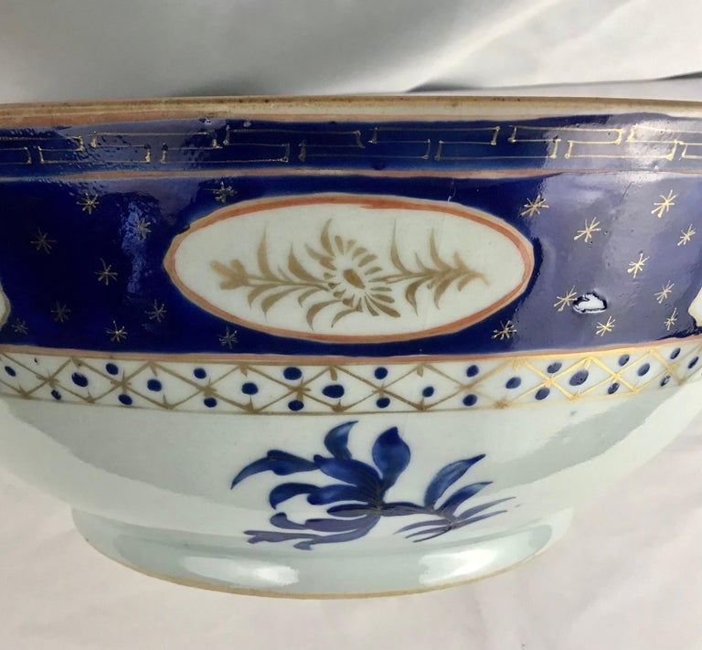Chinese Export Porcelain Large Bowl Cobalt and Gilt For Sale at 1stDibs