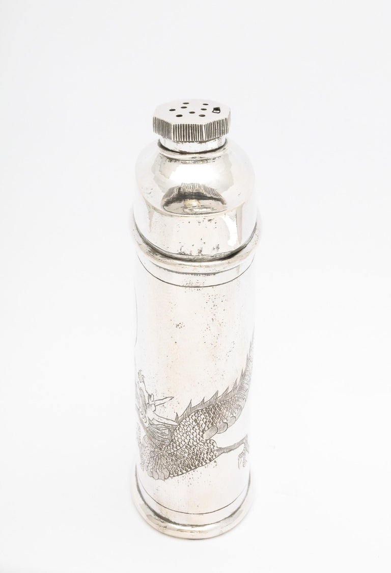 Chinese Export Powder/Talc Shaker For Sale at 1stDibs