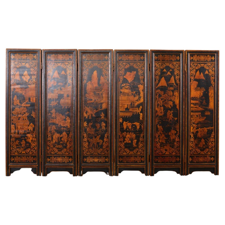 Chinese Export Six Panel Gilt Lacquered Folding Screen For Sale at 1stDibs