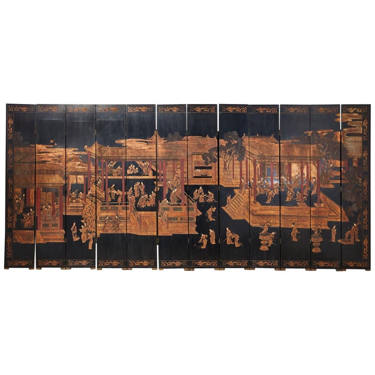 Chinese Export Twelve-Panel Lacquered Coromandel Screen For Sale at 1stDibs