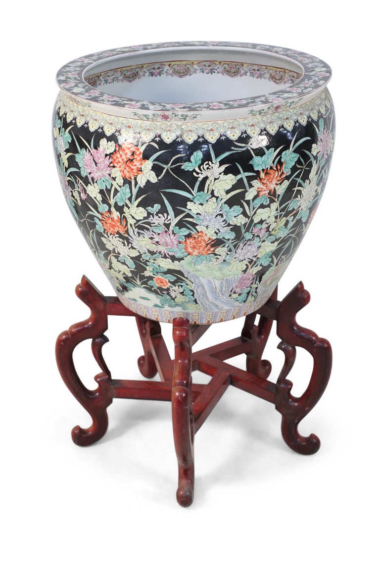 Chinese Floral Porcelain Planter with Wooden Stand For Sale at 1stDibs