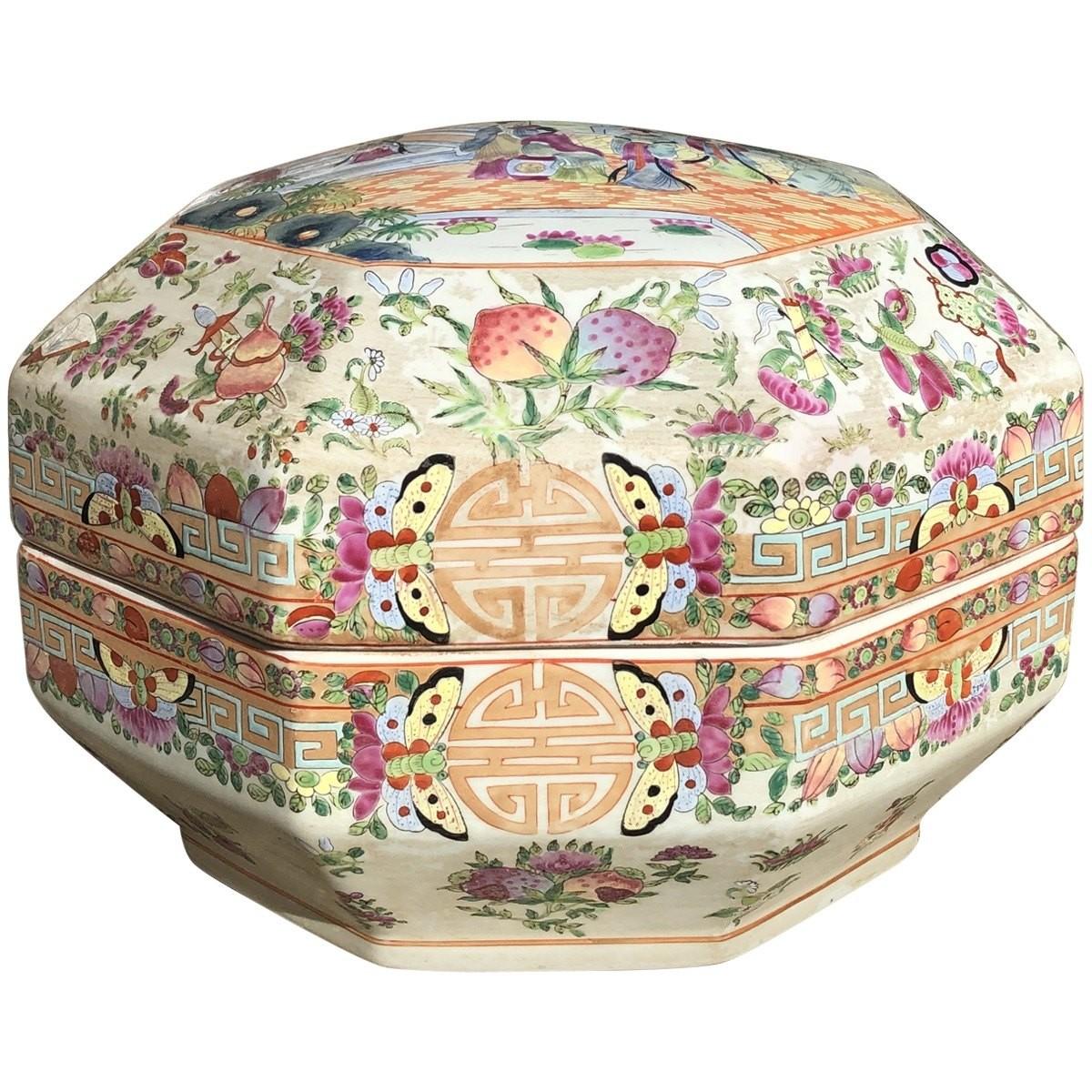 Chinese Flowers and Flowers Famille Octagonal Box with Lid For Sale at ...