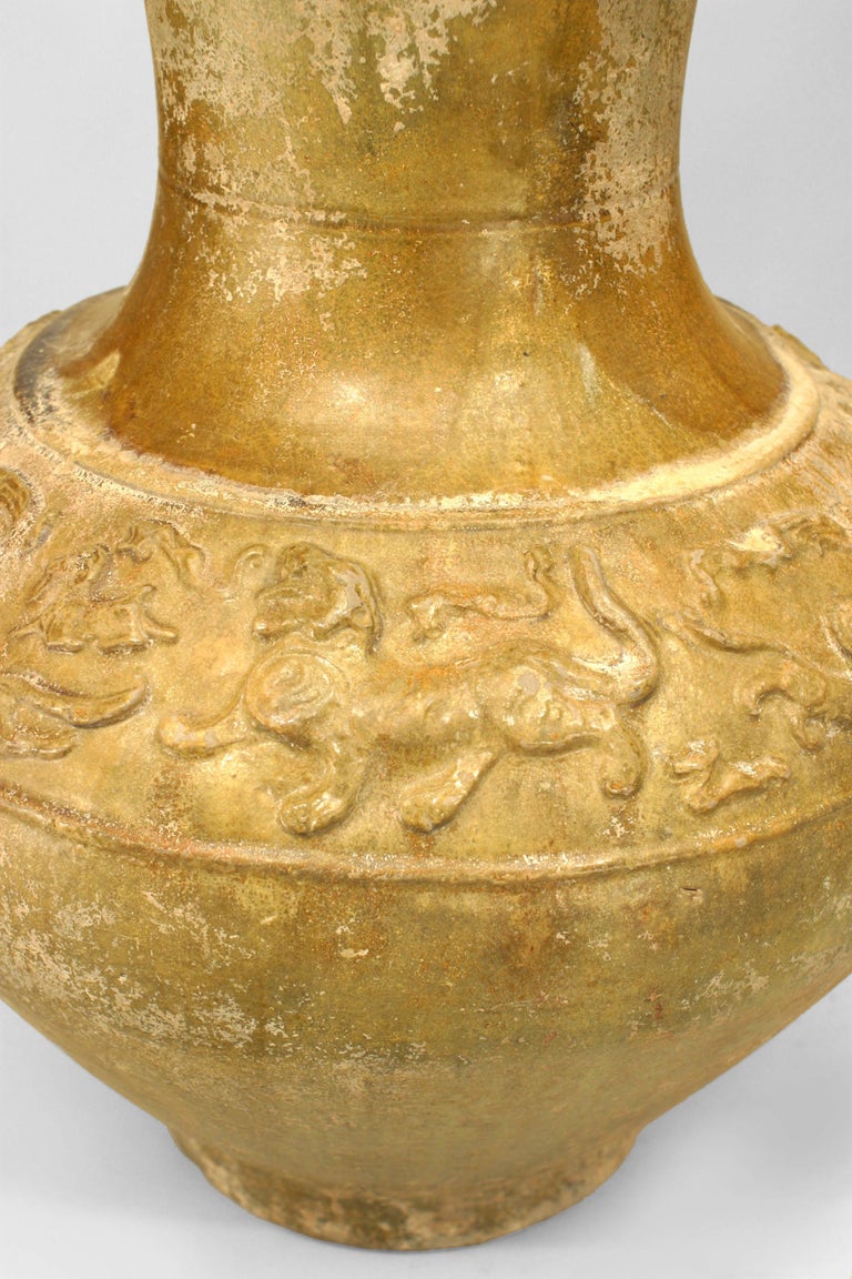 Chinese Han Amber Glazed Porcelain Jar For Sale at 1stDibs