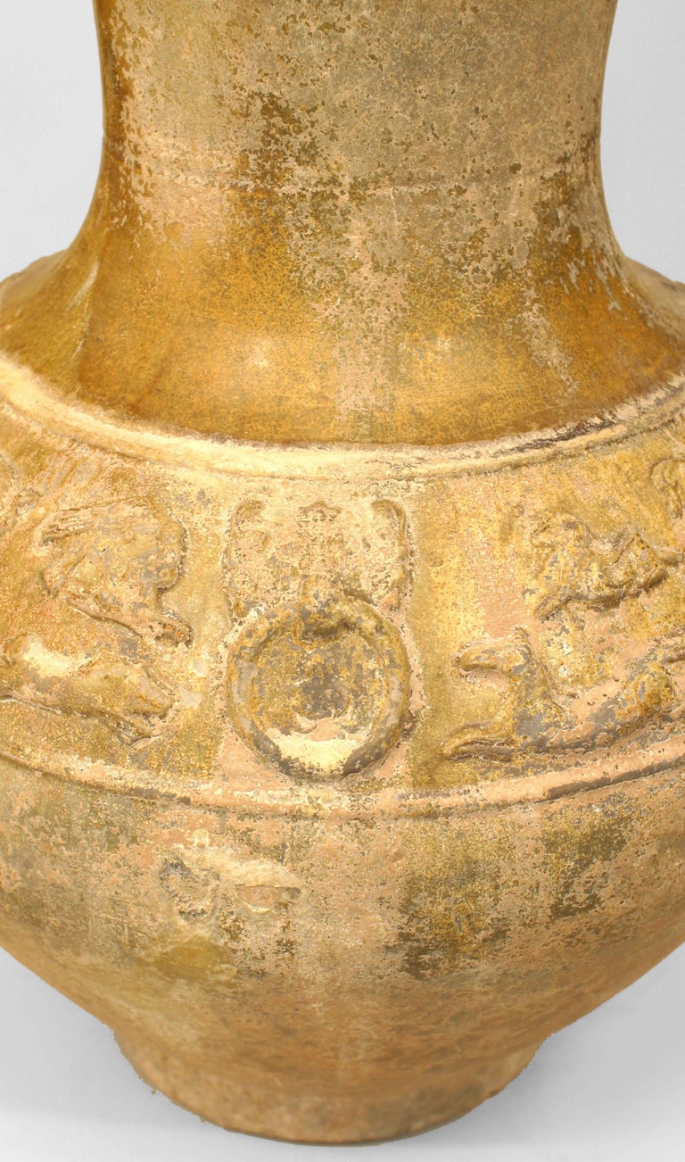 Chinese Han Amber Glazed Porcelain Jar For Sale at 1stDibs