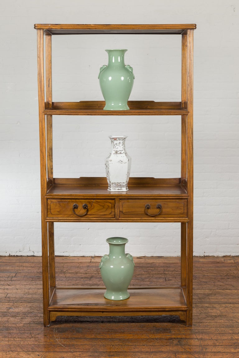 Chinese Late Qing Dynasty Period Bookshelf with Classic Design and ...