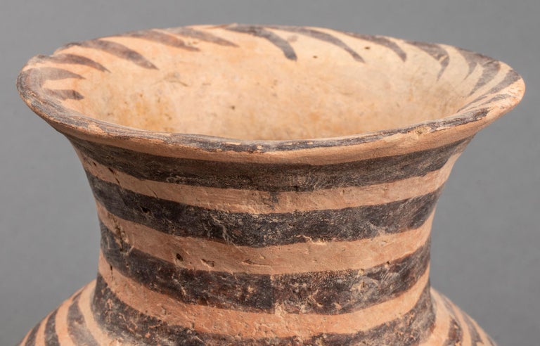 Chinese Neolithic Period Pottery Vessel at 1stDibs