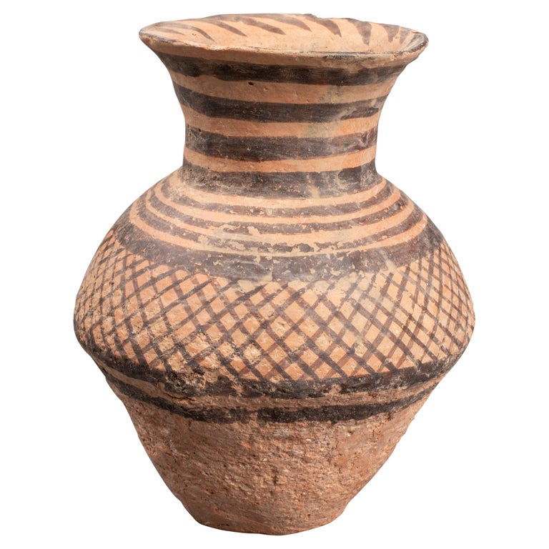 Chinese Neolithic Period Pottery Vessel at 1stDibs