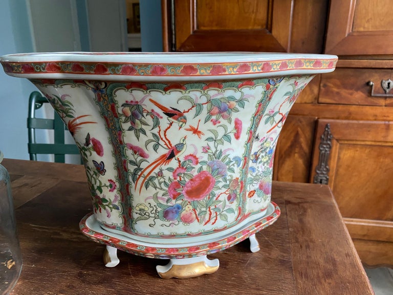Chinese Oval Porcelain Jardiniere with under Plate For Sale at 1stDibs
