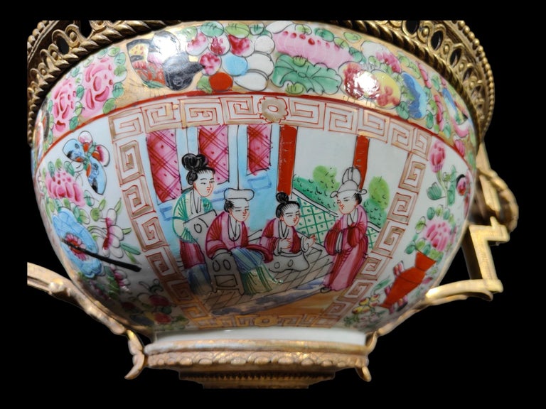 Chinese Porcelain Punch Bowl 19th Century For Sale at 1stDibs