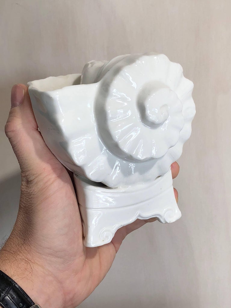 Chinese Porcelain Shell Form Vessel, Qing Dynasty, 18th Century For ...