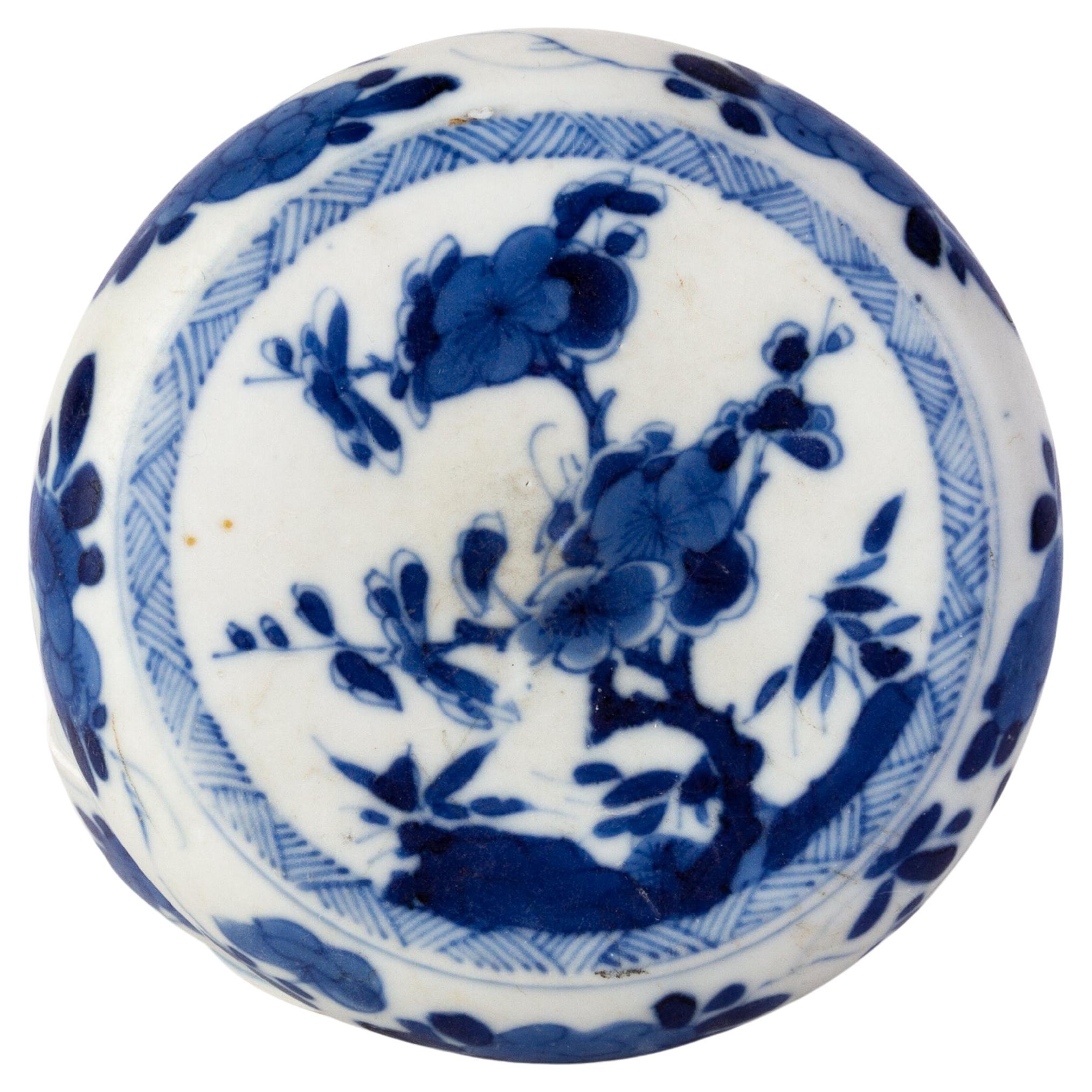 Chinese Qianlong Blue and White Porcelain Paste Box 18th Century For ...