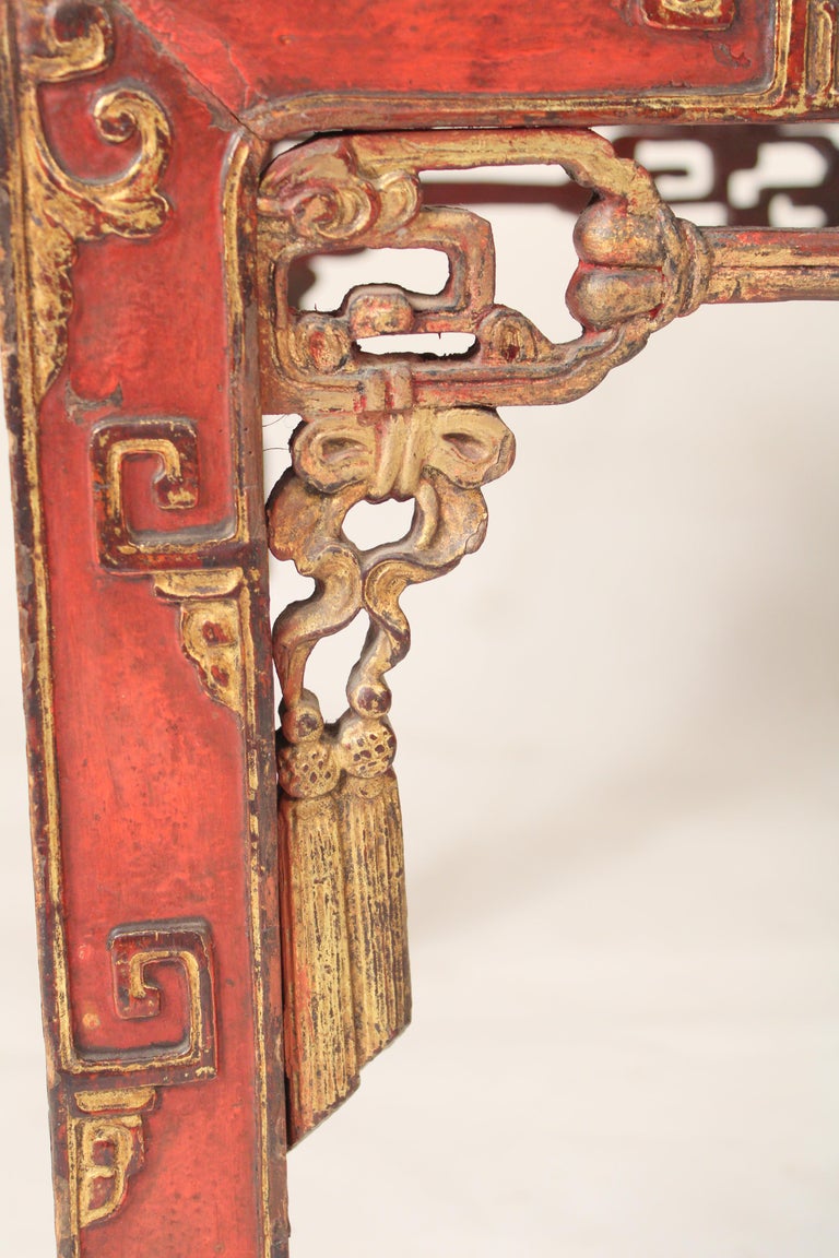 Chinese Red Painted and Gilt Decorated Coffee Table For Sale at 1stDibs