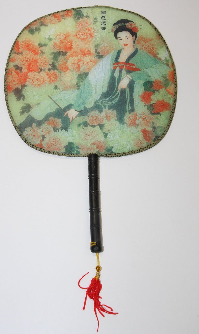 Chinese Silk Round Paddle Fans, Hand Fan with Geisha Woman Design at ...