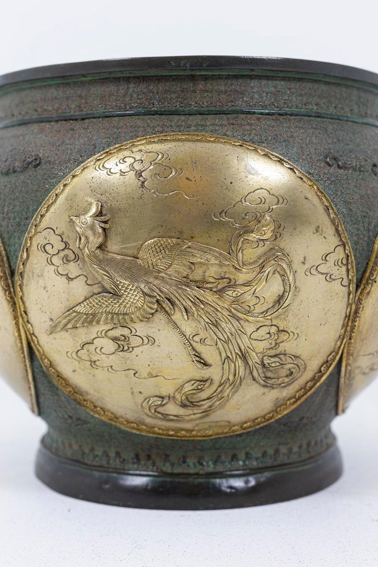 Chinese Style Planter in Bronze, circa 1880 For Sale at 1stDibs