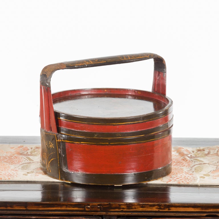 Chinese Vintage Black and Red Round Picnic Basket with Gilt Chinoiserie ...