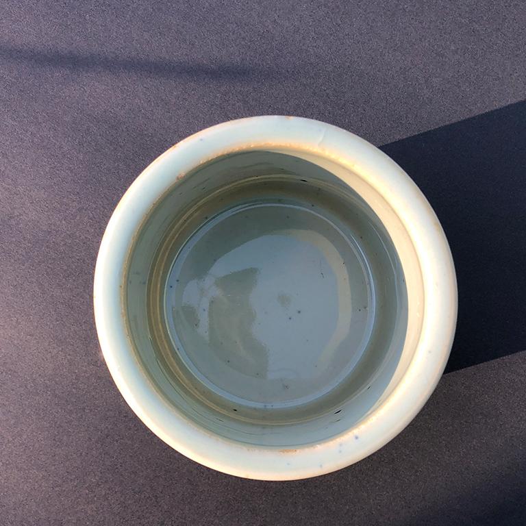 Round Blue and White Ceramic Chinese Export Calligraphy Brush Pot or ...