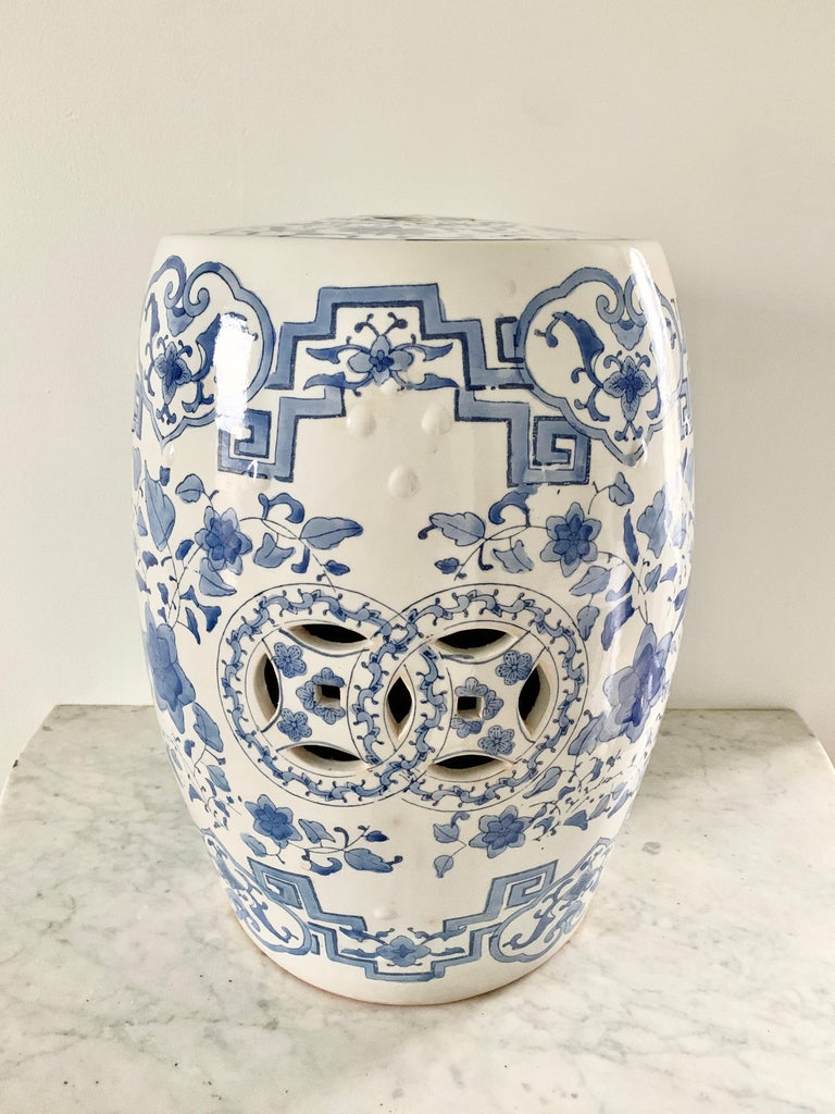 Chinoiserie Blue and White Porcelain Garden Stool at 1stDibs