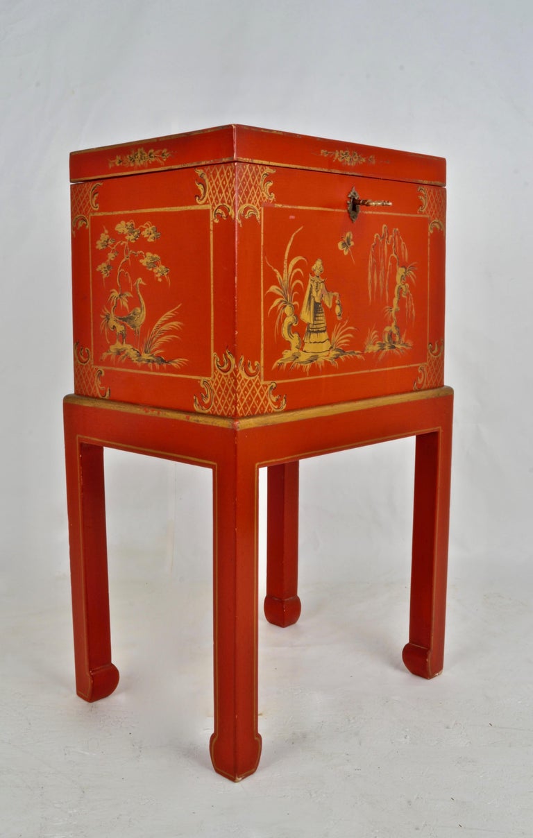 Chinoiserie Box on Stand at 1stDibs