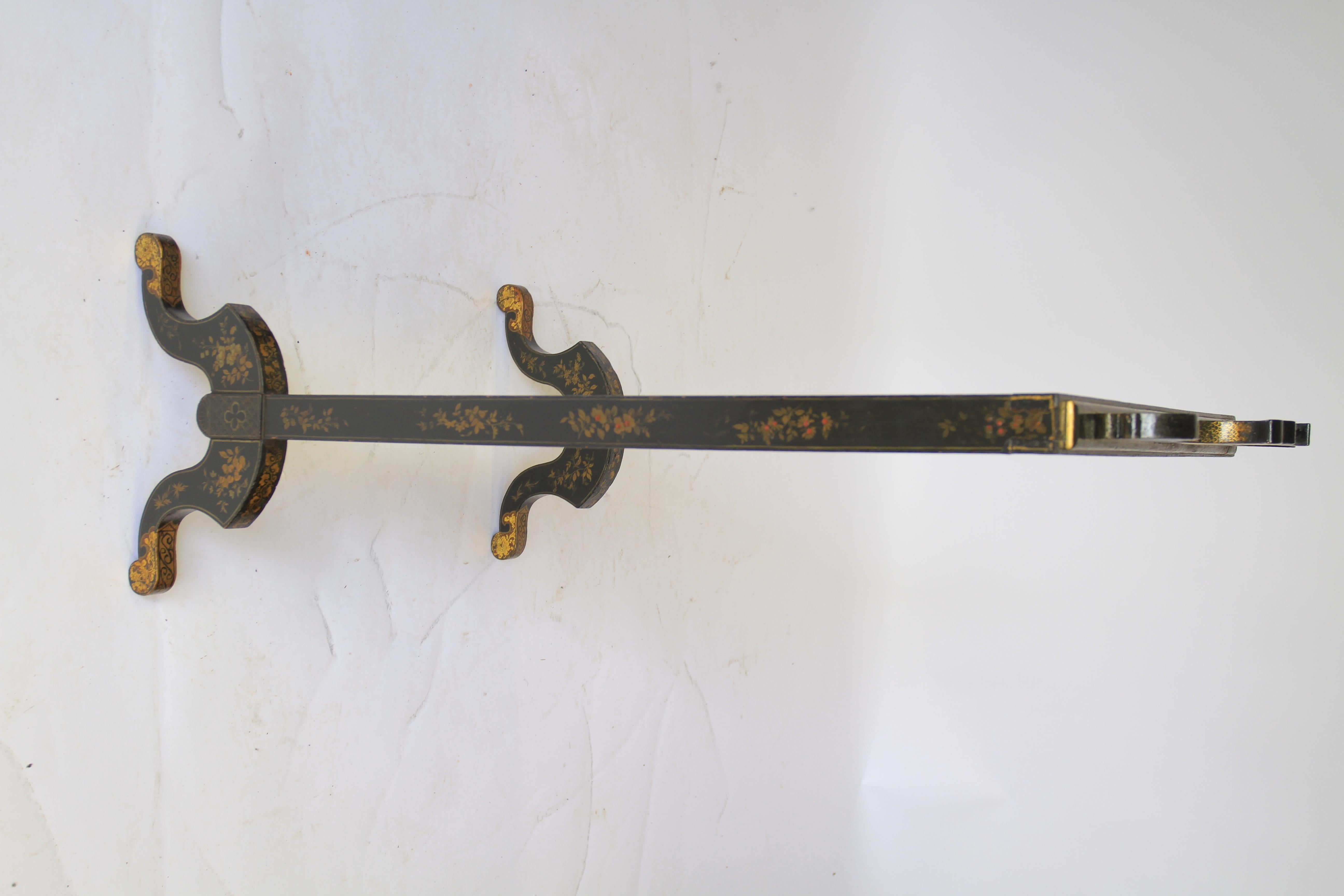 Chinoiserie Decorated fire screen circa 1900 For Sale at 1stDibs