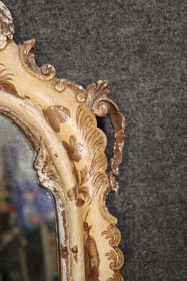 Chinoiserie Paint Decorated Italian Florentine Rococo Wall Mirror at ...