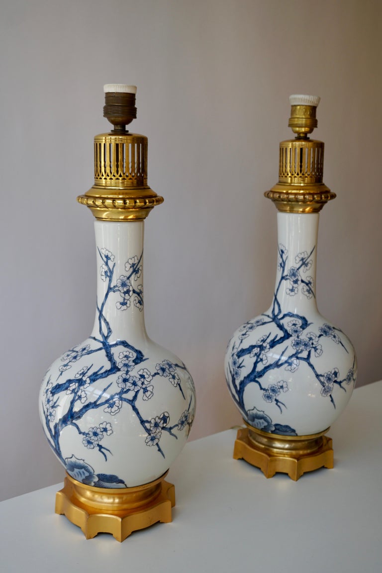 One Chinoiserie Porcelain Blue and White Flower Table Lamp at 1stDibs
