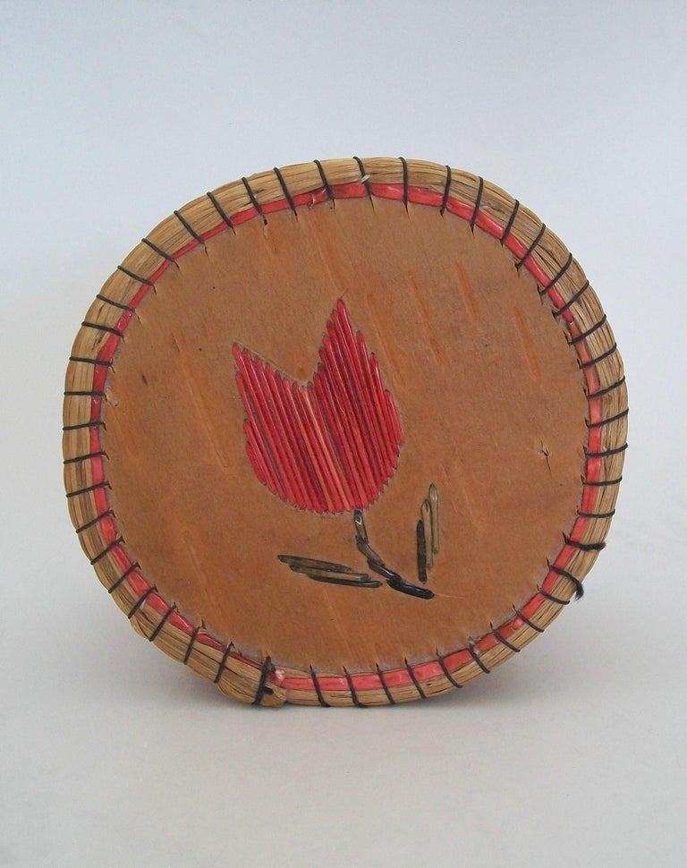 Chippewa Birch Bark, Quills and Sweetgrass Box with Tulip - Canada ...