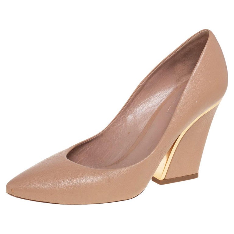 Chloe Beige Leather Beckie Block Heel Pumps Size 38 at 1stDibs