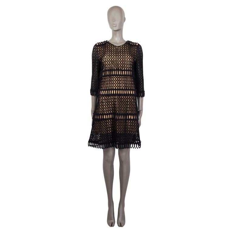 CHLOE black and nude wool blend CROCHET 3/4 SLEEVE Dress 38 S For Sale ...