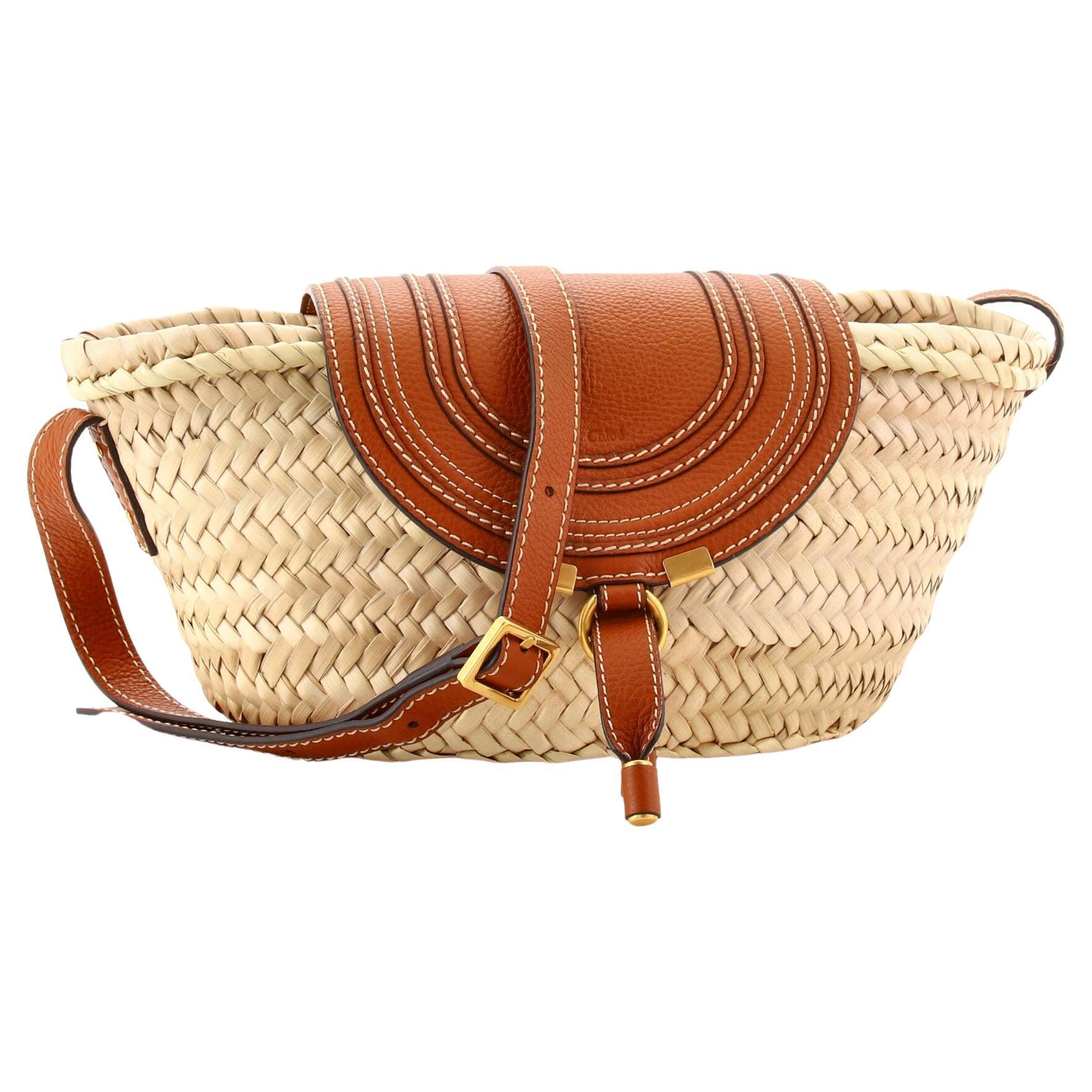 Chloé - Sac panier Marcie en raphia et cuir, petit modèle - En vente ...