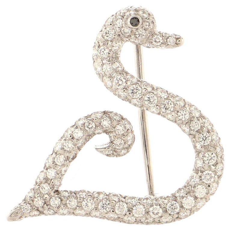 Chopard Swan Brooch 18k White Gold and Diamonds For Sale at 1stDibs