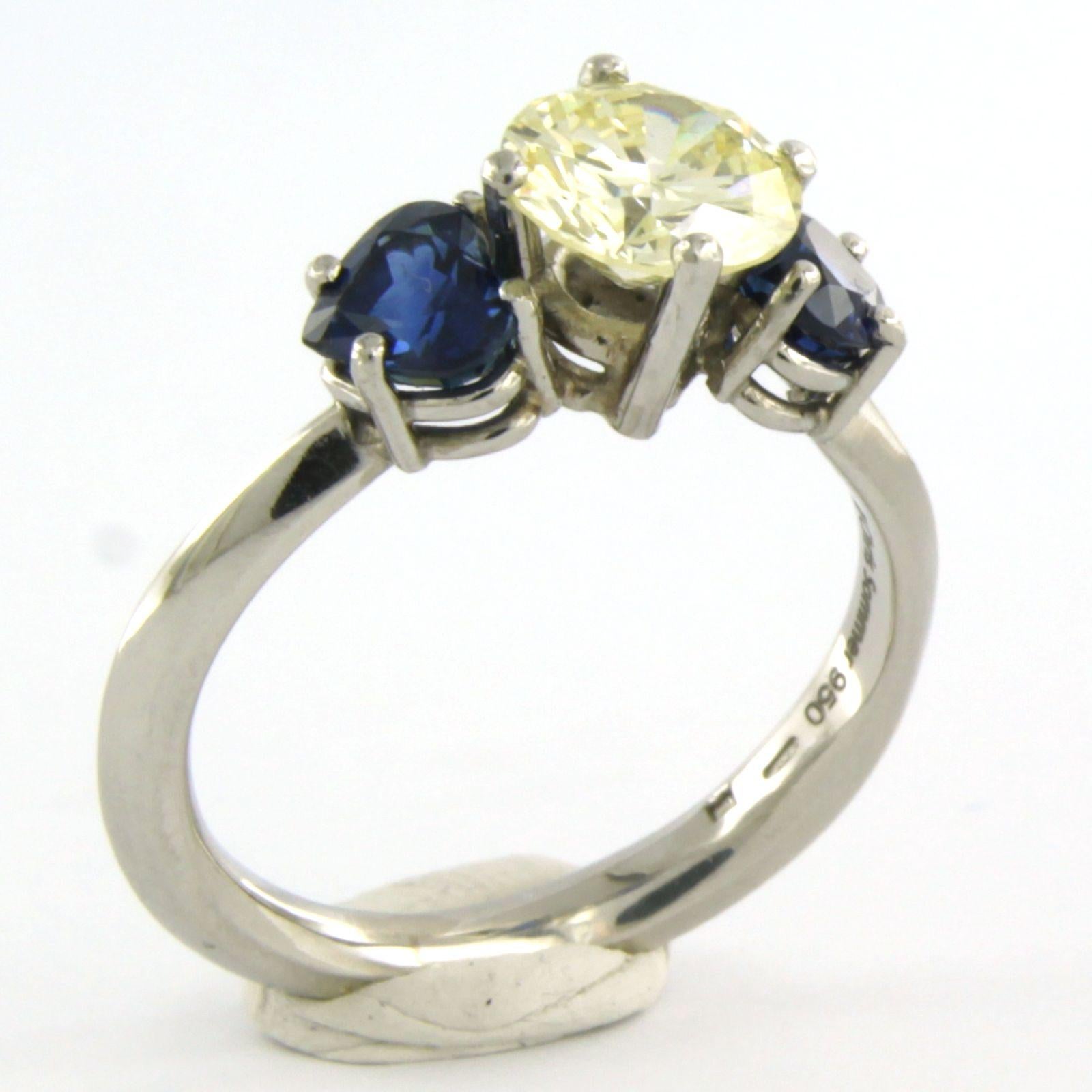 Chris Sommer ring with sapphire and brilliant cut diamond up to 1.55ct platinum For Sale at 1stDibs