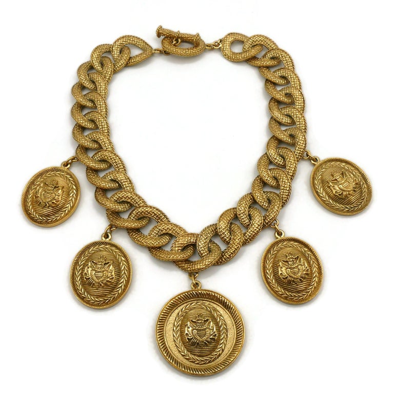 CHRISTIAN DIOR BOUTIQUE Vintage Medallion Crest Chunky Chain Necklace ...