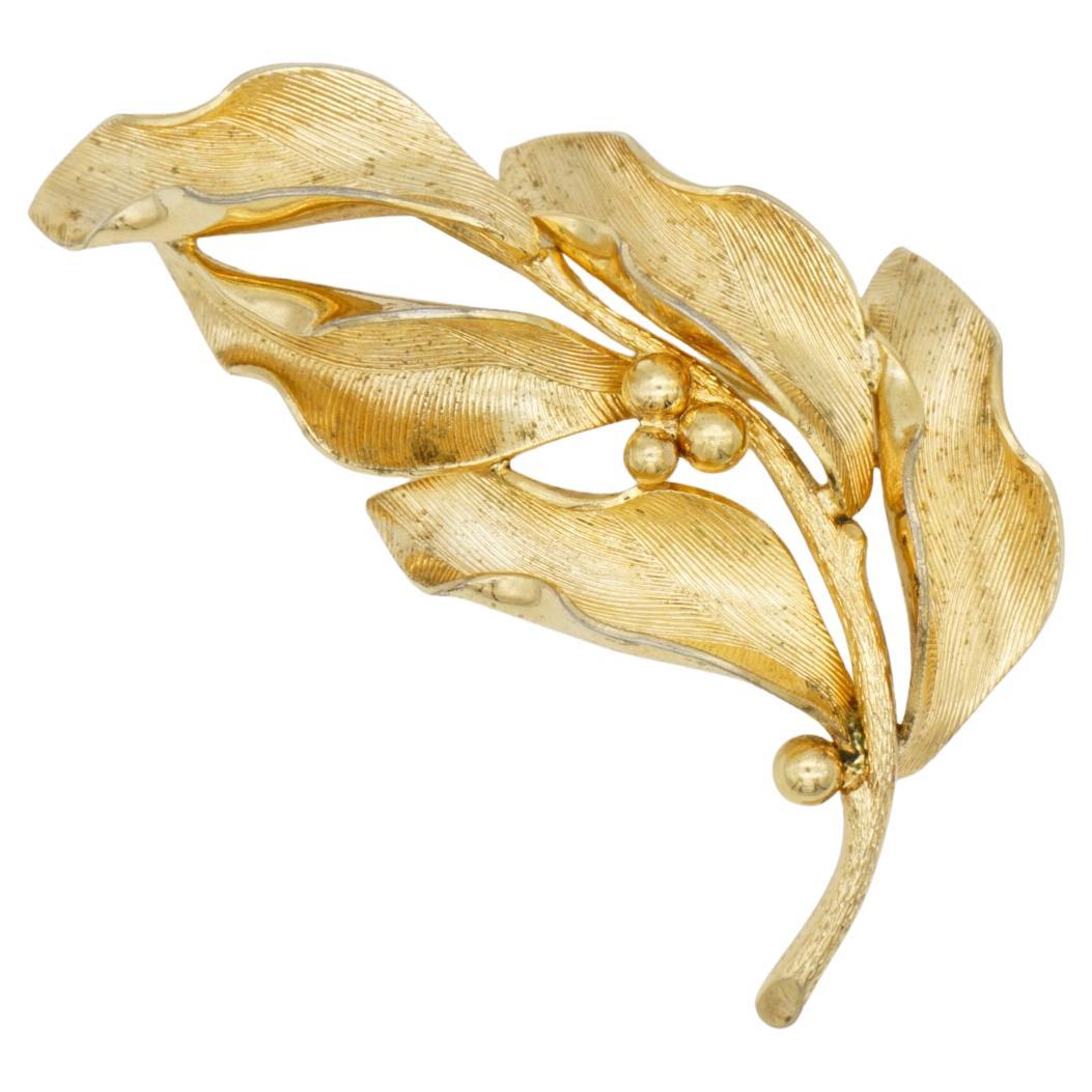 Christian Dior GROSSE 1965 Vintage Daisy Swirl Leaf Pearl Flower Gold ...