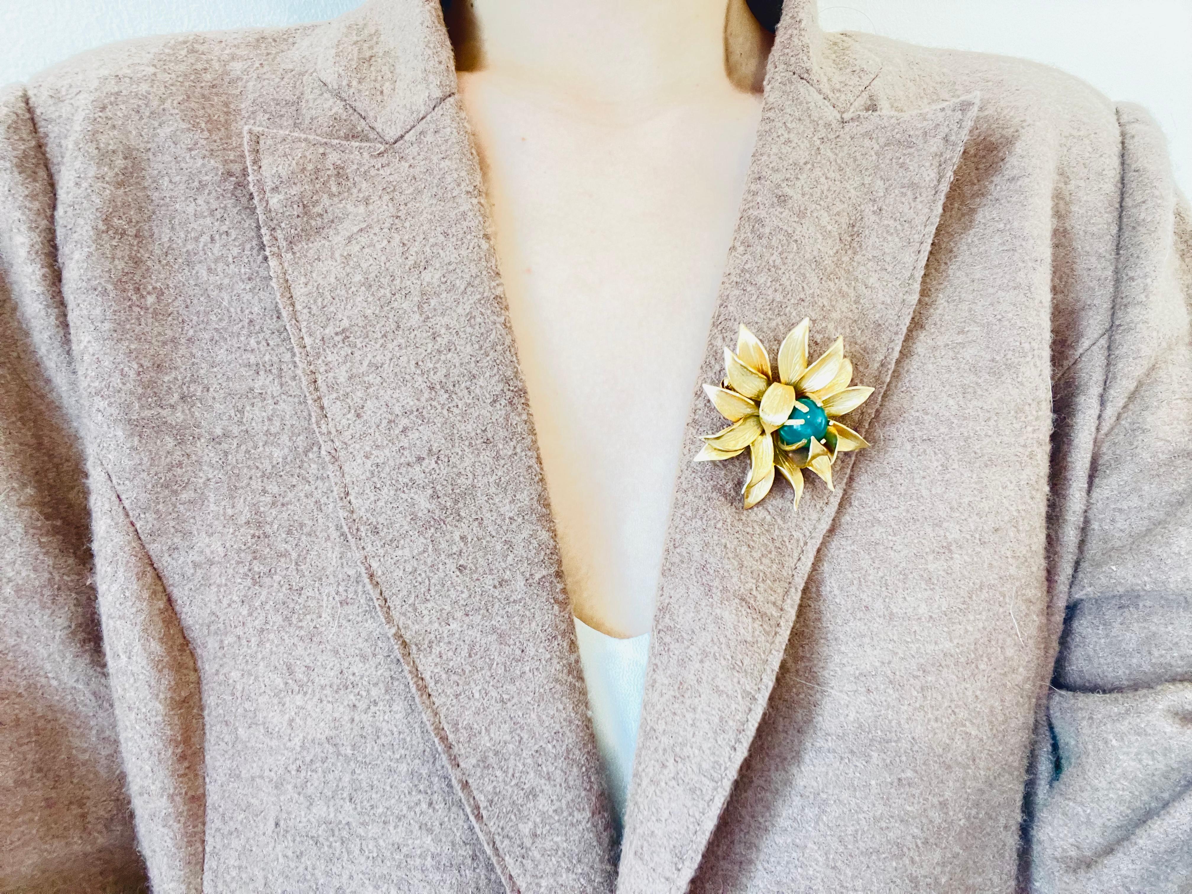 Christian Dior GROSSE 1967 Vintage Large Vivid Flower Emerald Exquisite ...