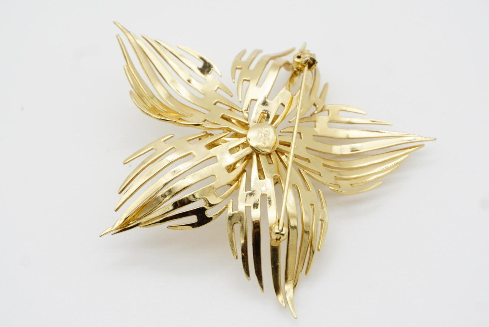 Christian Dior GROSSE 1968 Huge Openwork Flower Pentagram Pearl Crystals Brooch For Sale at 1stDibs