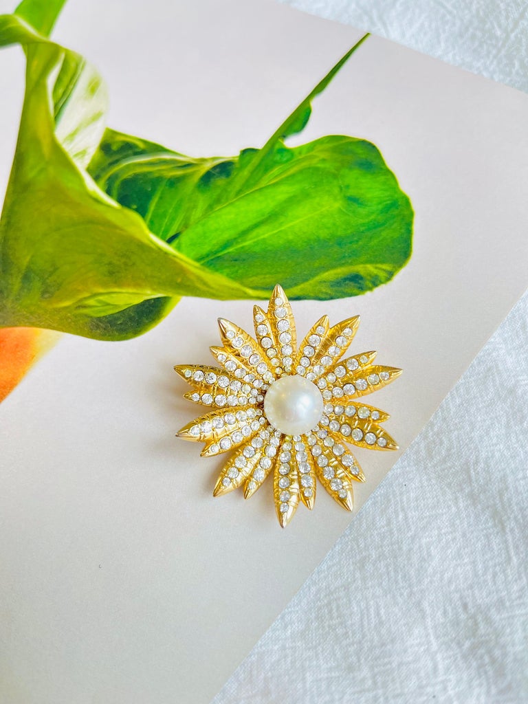 Christian Dior GROSSE 1968 Vintage Bloom Flower Whole Crystals Pearl Gold Brooch For Sale at 1stDibs