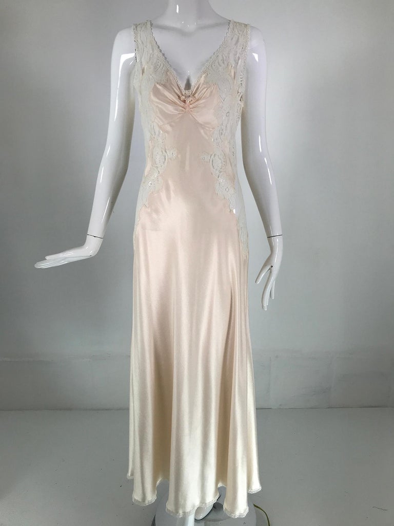 Christian Dior Lingerie Pale Peach Satin Peignoir Set For Sale at 1stDibs