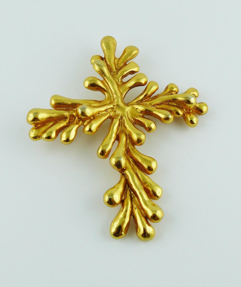 Christian Lacroix Vintage Gold Toned Cross Pendant Necklace at 1stDibs