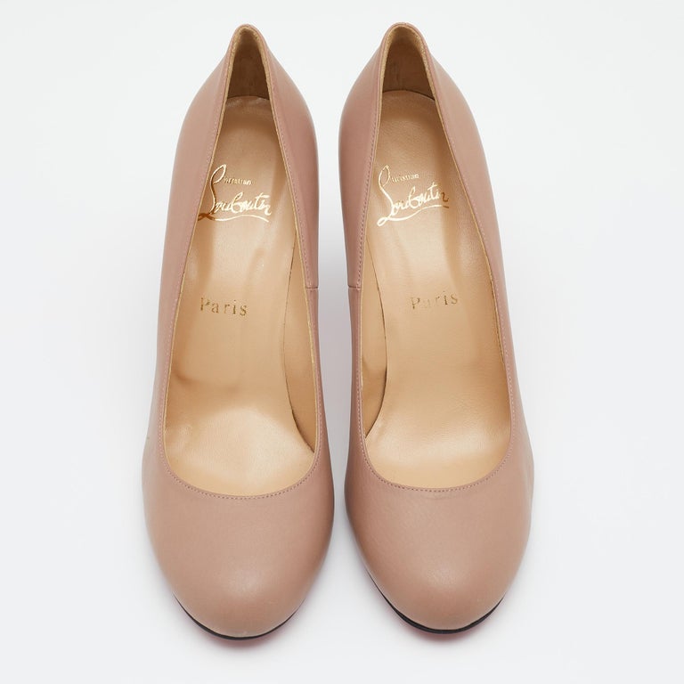 Christian Louboutin Beige Leather Fifi Pumps Size 39.5 For Sale at 1stDibs