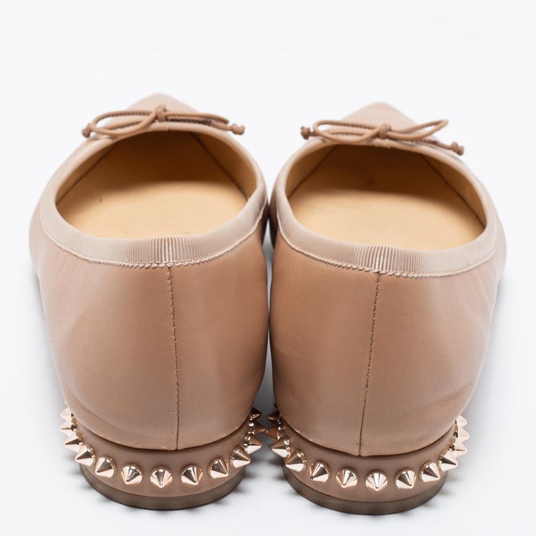 Christian Louboutin Beige Leather Zarli Hall Spike Pointed Toe Flats ...