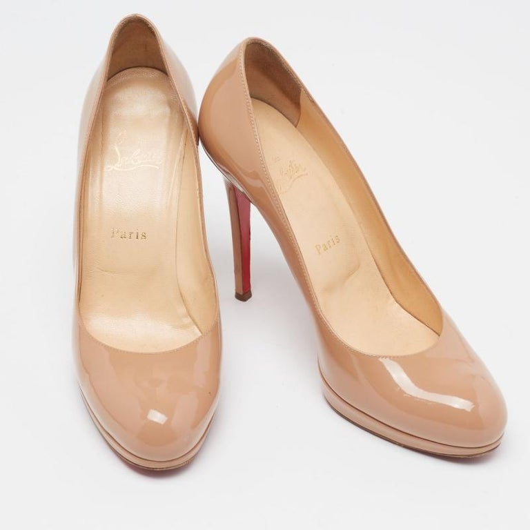 Christian Louboutin Beige Patent Leather New Simple Pumps Size 40 For ...