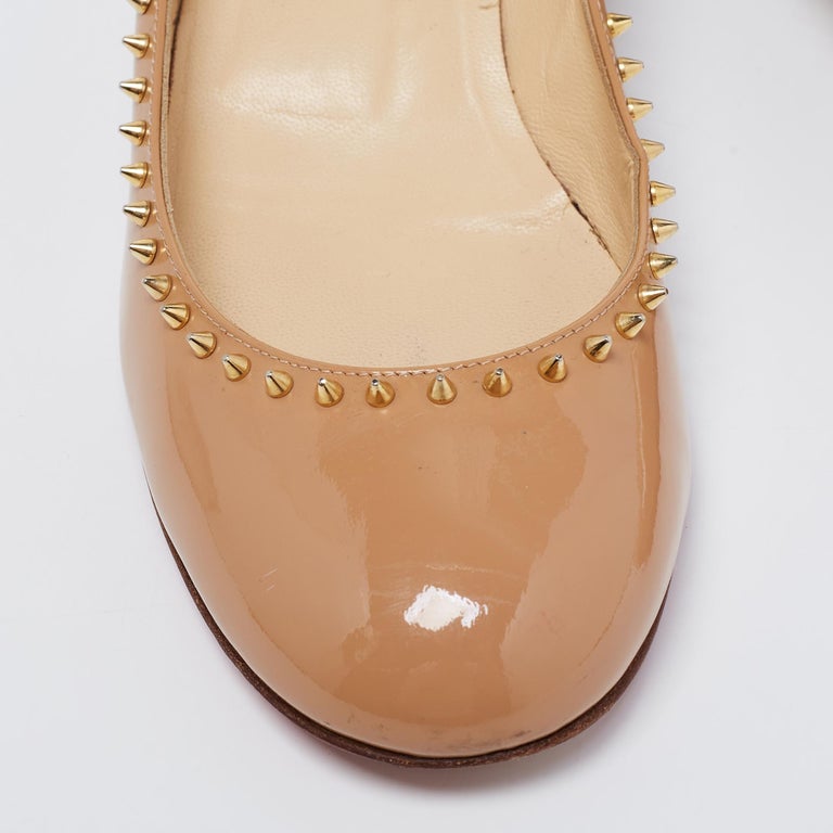 Christian Louboutin Beige Patent Leather Treliliane Spike Pumps Size 38 ...