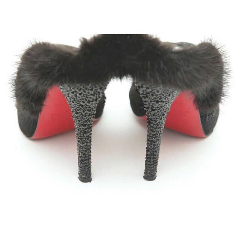 CHRISTIAN LOUBOUTIN Mule noire NUTRIA 120 en fourrure et dentelle ...