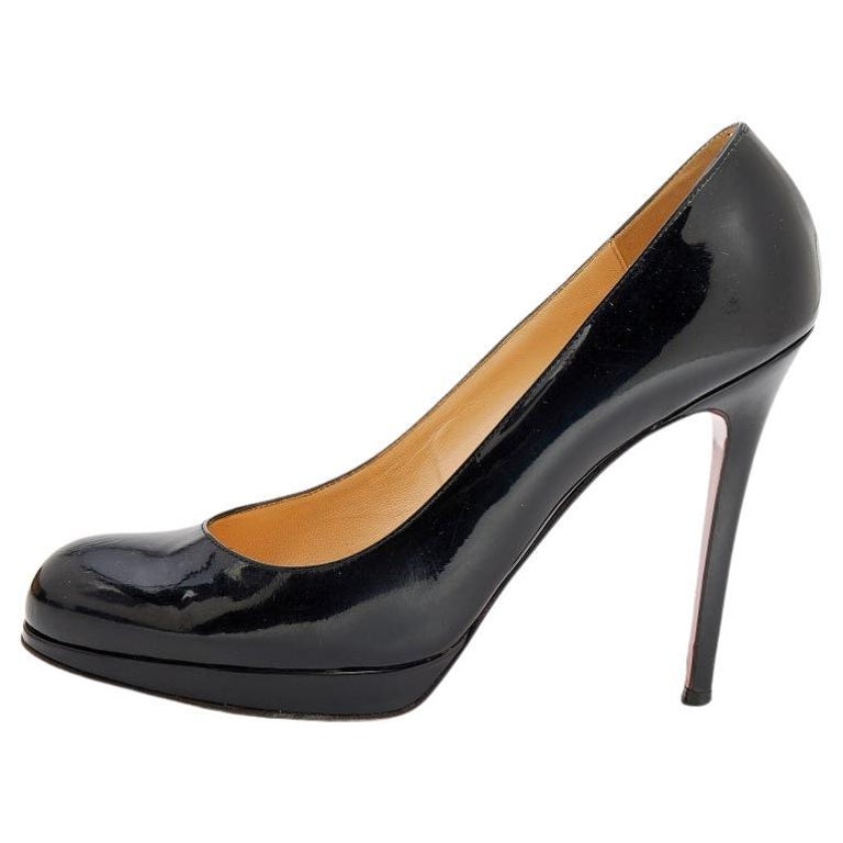 Christian Louboutin Black Patent Leather Simple Round Toe Pumps Size 40 ...