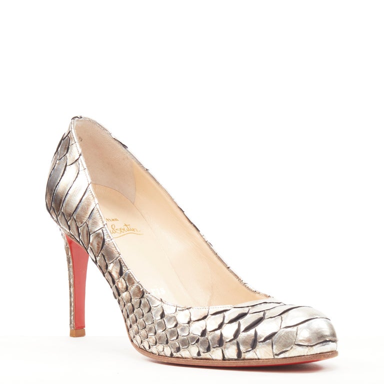 CHRISTIAN LOUBOUTIN metallic silver scaled leather round toe pump EU37 ...
