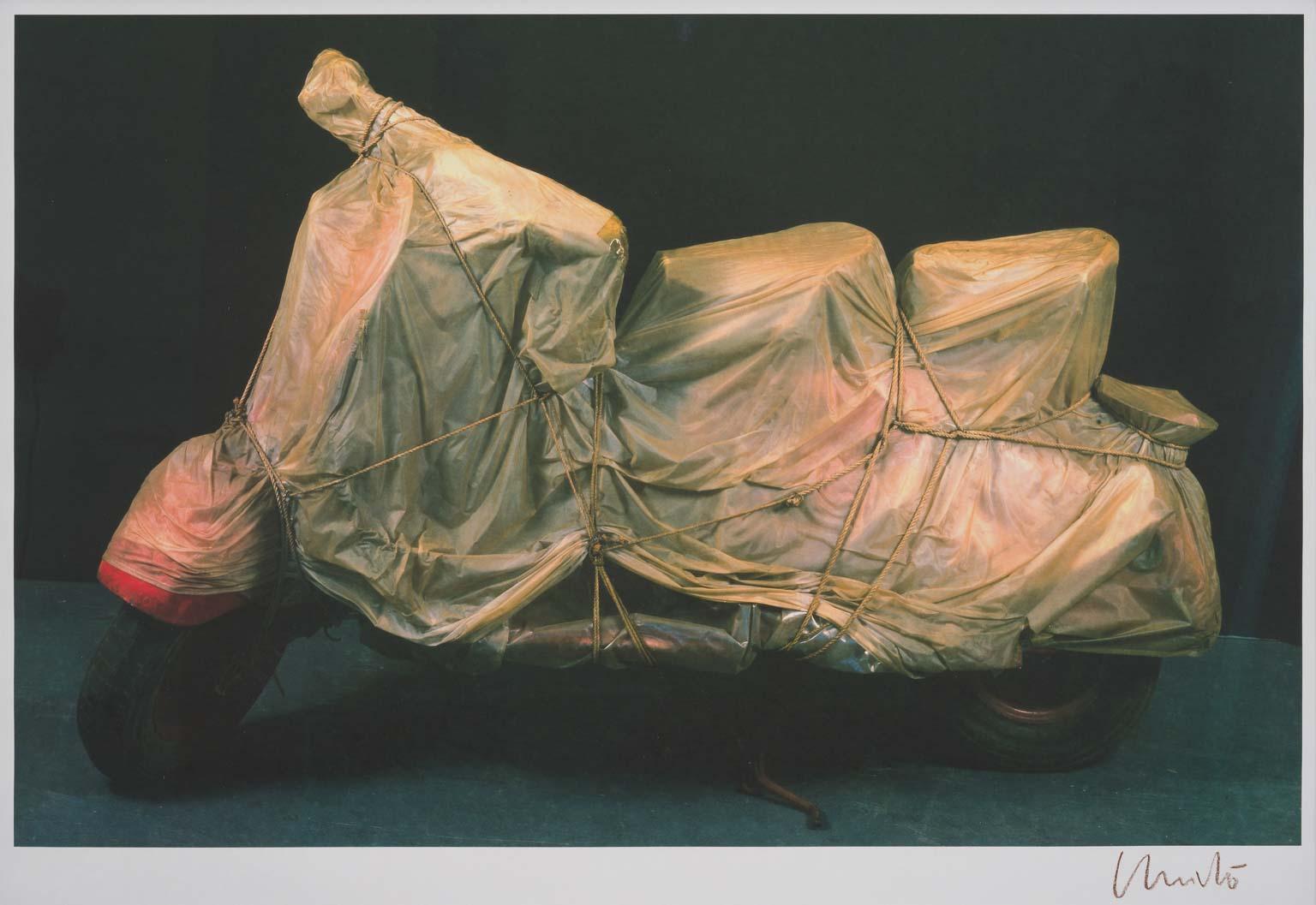 Christo - Wrapped Vespa - original Christo modern art lithograph ...