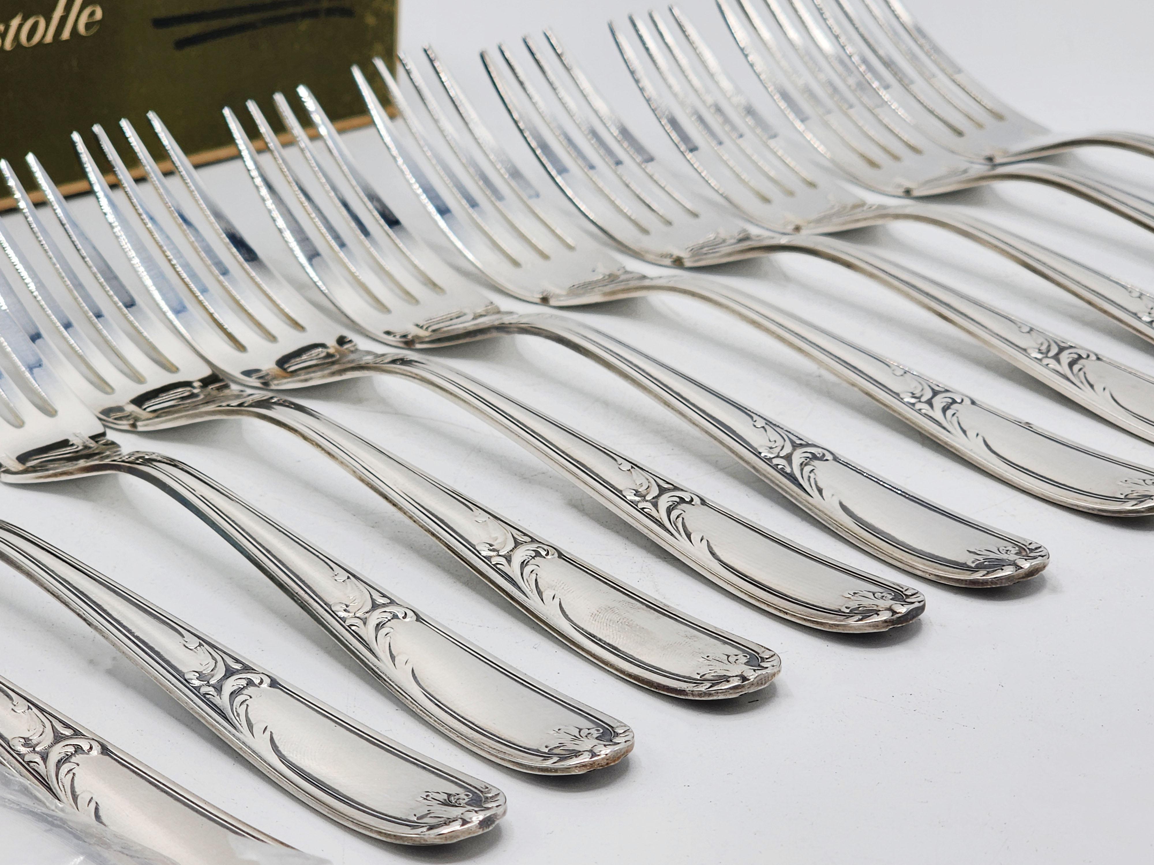 Christofle 117-piece "Grand Bourg" silver plated cutlery set For Sale ...